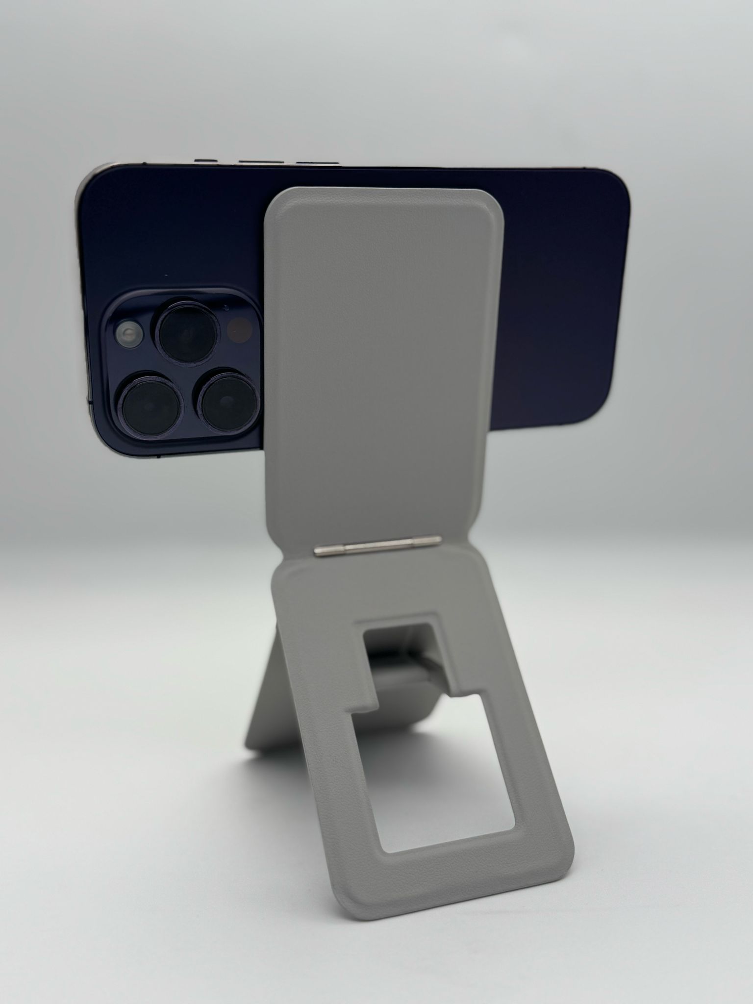 HDD MAGSAFE MOBILE STAND ULTRA SLIM-GREY – CellTel