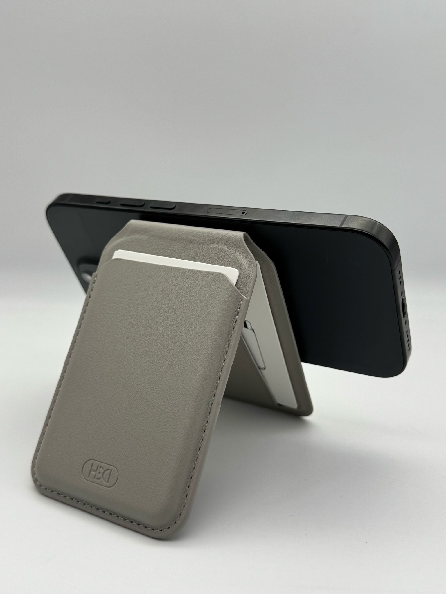 HDD MAGSAFE MOBILE CARD HOLDER-GREY – CellTel